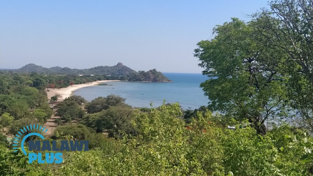 12 Best Things to Do in Mangochi, Monkey Bay and Cape Maclear, Malawi ...