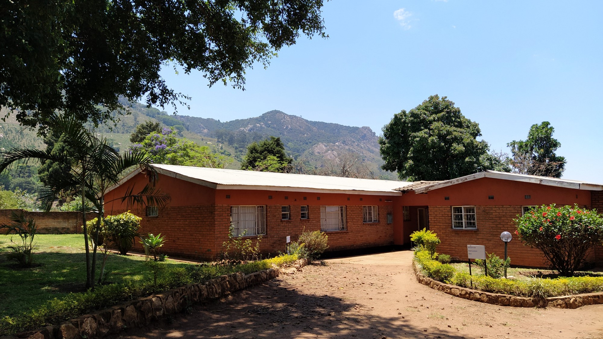 Sunbird Waterfront in Salima｜Malawi Travel and Business Guide