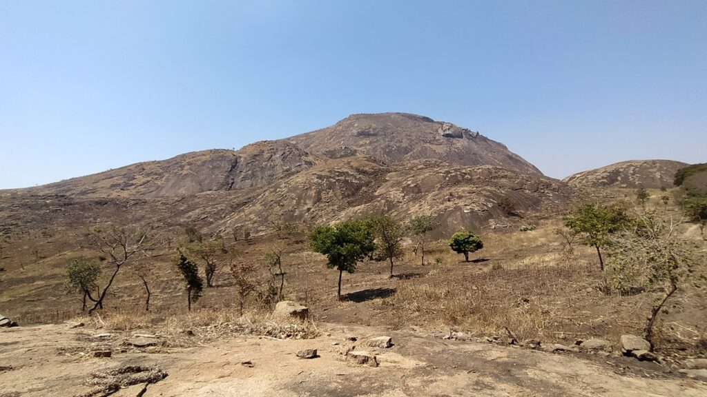 Hiking Ngala Hill (Lilongwe)｜Malawi Travel and Business Guide