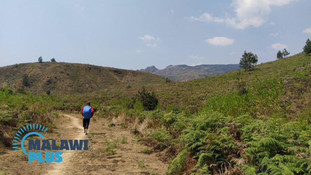 Hiking Mount Mulanje, the highest mountain in Malawi｜Malawi Travel and ...