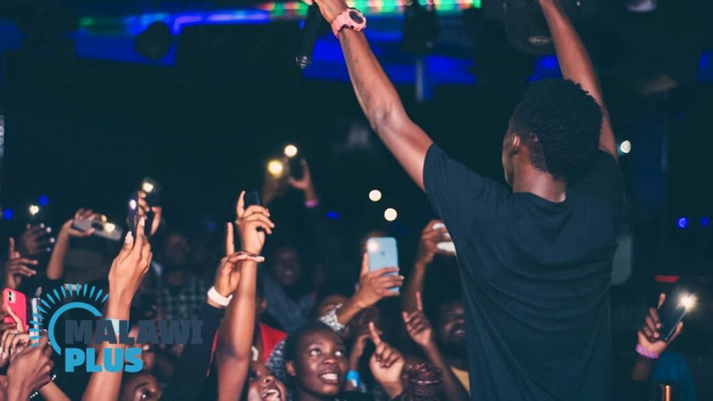 Songwe Border (Malawi-Tanzania Border) in Karonga, Malawi｜Malawi Travel ...